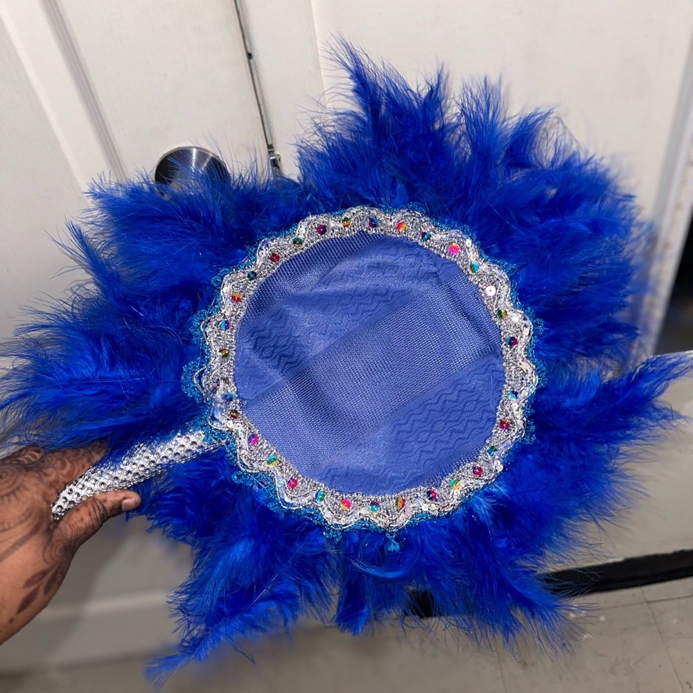African Royal Blue Fan - Gem